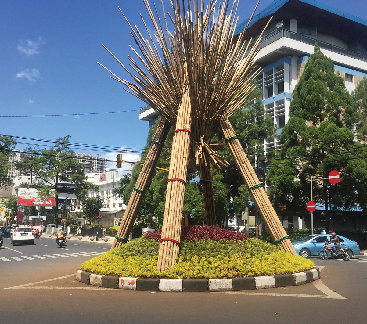 Mini Roundabout | Global Designing Cities Initiative