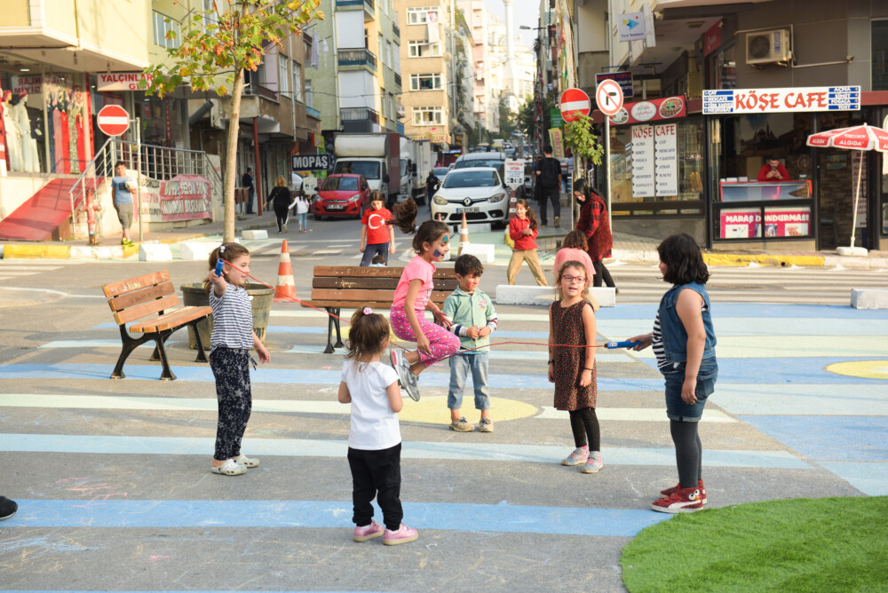 Streets for Kids - Global Designing Cities Initiative